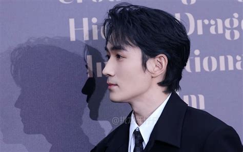 老天爷赏饭吃就连影子也在描绘无与伦比的轮廓 支棱111111111 漂亮小猪 哔哩哔哩视频