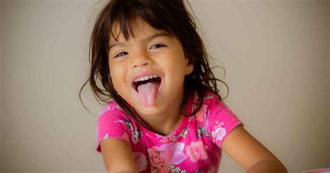 Uma Menina Xixi Na Cama Como Resolver