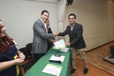 Rector De La Uadec Toma Protesta A Nueva Sociedad De Alumnos De La Facultad De Ciencias Qu Micas