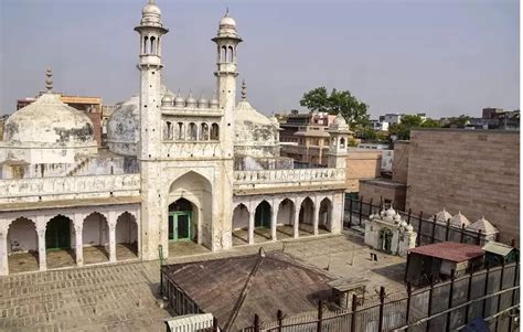 Gyanvapi Mosque In Varanasi वाराणसी में स्थित ज्ञानवापी मस्जिद के बारे में जानकारी