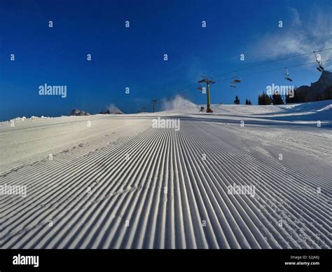 Piste Ski Banque De Photographies Et Dimages à Haute Résolution Alamy
