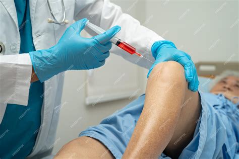 Premium Photo Asian Elderly Woman Patient Show Her Scars Surgical Total Knee Joint Replacement