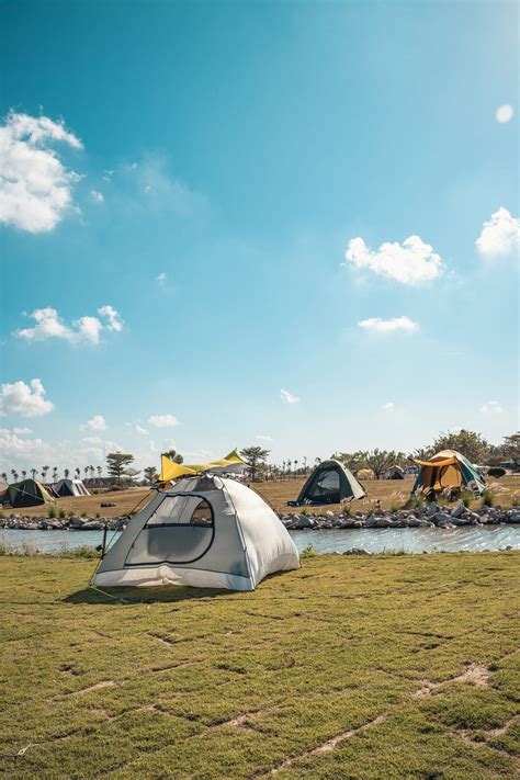 How To Choose A Safe Tent Campsite Worldgeco Medium