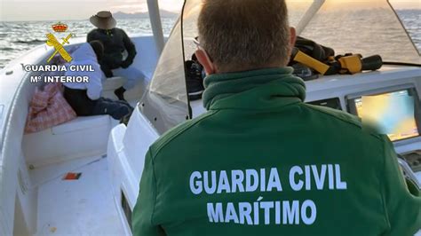 La Guardia Civil De Murcia Recupera Una Embarcación Robada En Altea Por