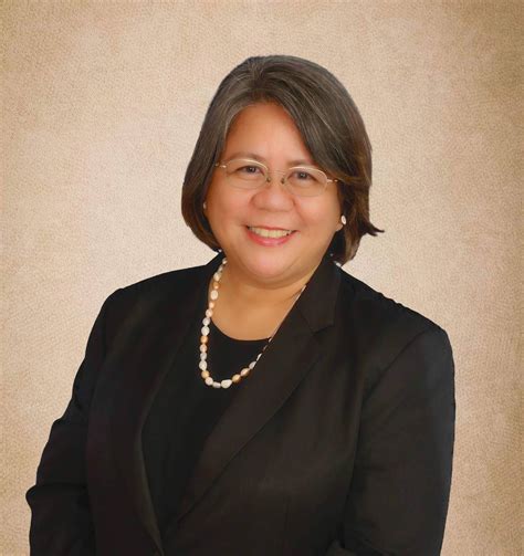 Rowena Cristina L Guevara