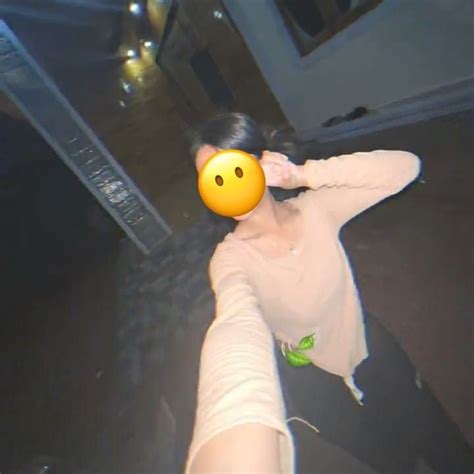 ນາງ ແສງພະຈັນ