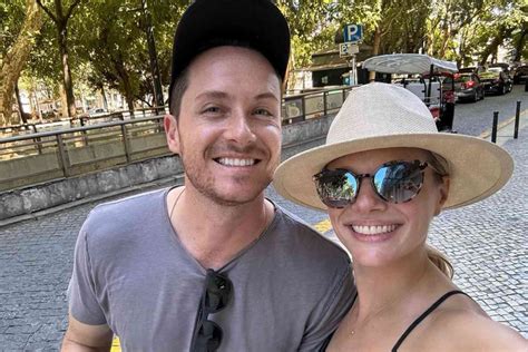 Chicago P D Fans Swoon Over Tracy Spiridakos And Jesse Lee Soffers