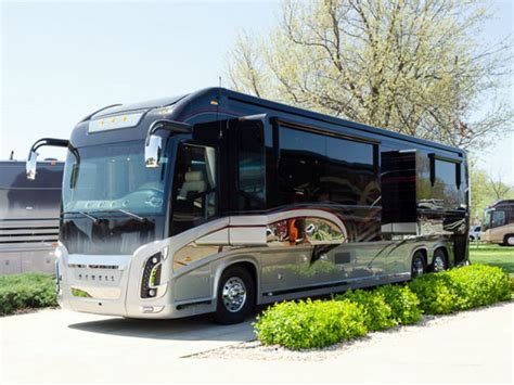 10 Best RVs Of 2017 Cool Campers For Every Budget