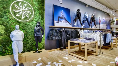 Athleta Store Experience At Carmen Pink Blog