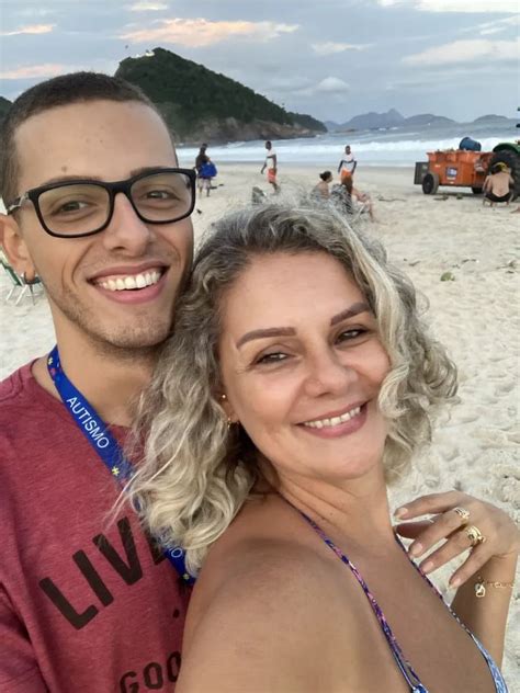 Mãe Denuncia Academia Por Negar Matrícula De Filho Com Autismo Super