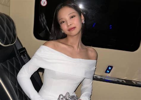 Blackpinks Jennie Launches Own Record Label Odd Atelier Entertainment
