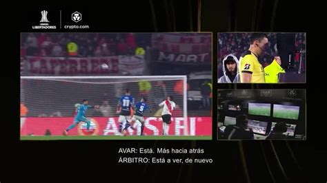 VAR analisa gol do River Plate contra o Vélez Sarsfield globoesporte ge