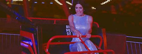 Marina Post Tag PrimoGIF