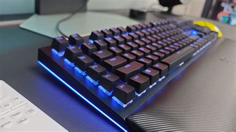 Razer Blackwidow V4 Keyboard Review Cgmagazine