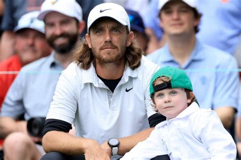 Five Year Old Frankie Fleetwood Hilariously Calls Dads Tee Shot Has