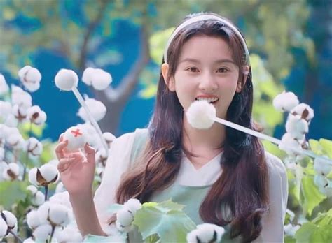 Ghim C A Hu Nh Oanh Tr N G I Xinh