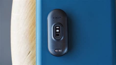 Xiaomi Mi Band Review Bigger Display Higher Price Still Good Value