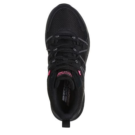 Skechers Womens Classic Low Top Trainers Blackblack