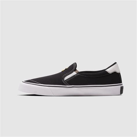 Dwarf Classic Black Forever Young Crew Footwear