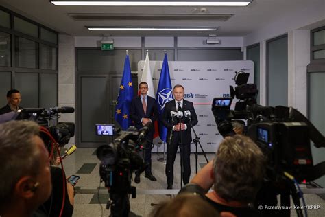 Kancelaria Prezydenta on Twitter Jest to wewnętrzna rosyjska sprawa Taka jest nasza konkluzja