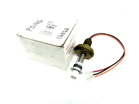 NEW GEMS SENSORS 39629 FLOW SWITCH FS200 15GPM SB Industrial Supply Inc