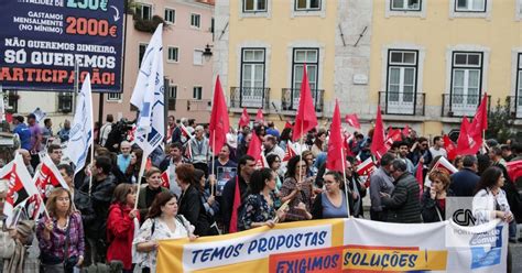 Frente Comum Convoca Greve Nacional Da Função Pública Para 27 De