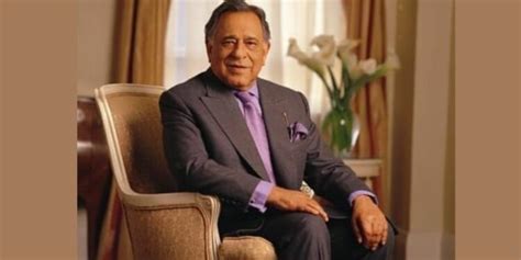 Prs Oberoi Patriarch Of Oberoi Hotels Dies At 94 Techstory