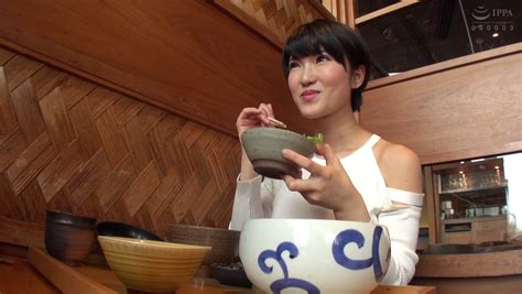 マッチングアプリ（ギャラ飲み）で男漁りしているaちゃんは超スレンダー巨乳 アダルト動画 ソクミル