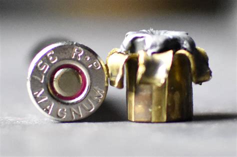 Sig Vs Magnum Una Comparaci N De Calibres Guinguette