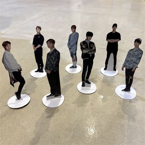 K Pop Figurica Bts Jin Suga J Hope Rm Jimin V Jungkook Novo