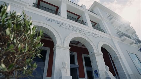 Tama Απρόσμενες συναντήσεις στα μονοπάτια της Τήνου Facebook
