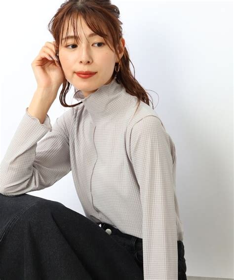 Dreskip（ドレスキップ）の「秋冬コーデに馴染む！シアーチェック ハイネックトップス（tシャツカットソー）」 Wear