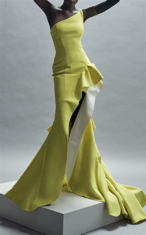 Curiosa Asymmetric Gown By Maticevski Moda Operandi Modern Womens