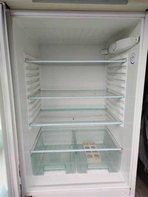 Kombinirani Hladilnik Electrolux