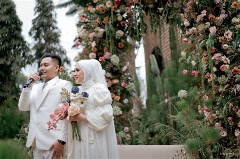 Ghea Niko Uncle D Space Bridestory