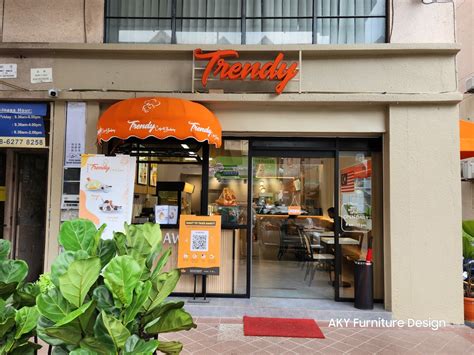 走咯 我们吃喝旅行去 老字号西饼店升级成cafe🤩⁉️ 西式pastry和中式糕点统统有😍😍！