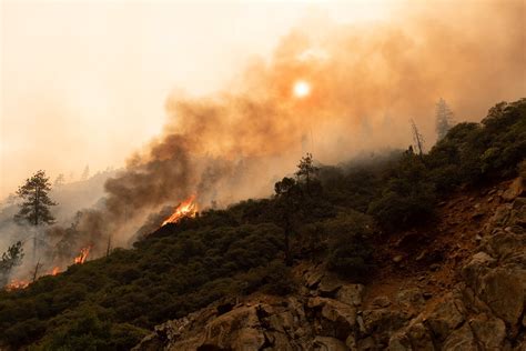 Photos Dixie Fire Grows In Plumas County