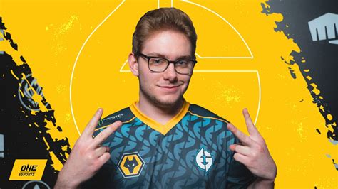 To Be Good Jungler Dont Play Solo Queue Says Eg Inspired One Esports