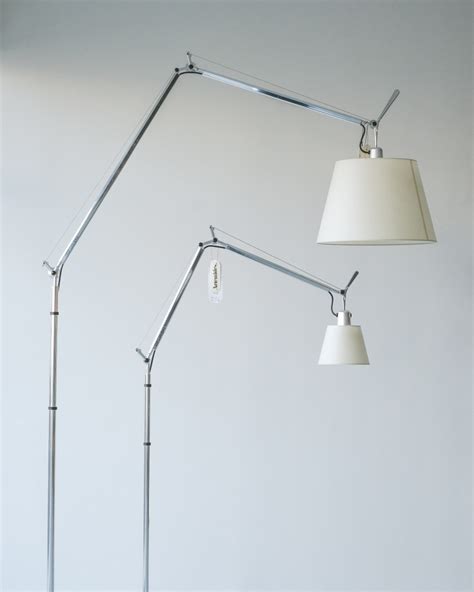 아르떼미데 톨로메오 메가 플로어 램프 Artemide Tolomeo Mega Terra Floor Lamp