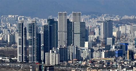 “100억 아파트는 딴세상” 초고가주택 신고가 릴레이 부동산360