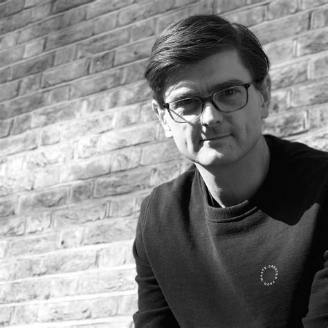 Debasser Le Pionnier De La Uk Bass Revient Avec Un Single Vertigo