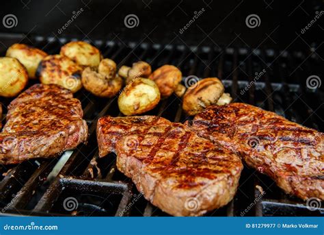 Grilled Rump Steak On Barbecue Stock Image Image Of Food Barbecue