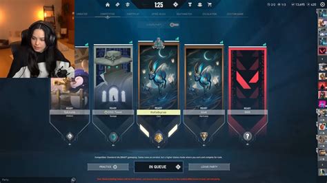 Rae Breaks The Candy Cane Knife In Valo For The First Time R Valkyrae