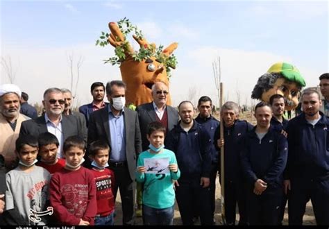 جشن درختکاری در مشهد با حضور فرزندان آسایشگاه شهید بهشتی فیلم تسنیم