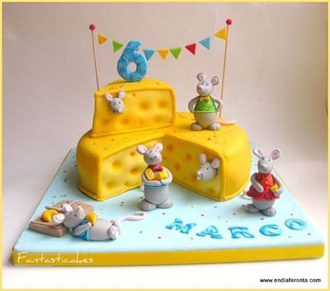 ΠΡΩΤΟΤΥΠΕΣ ΤΟΥΡΤΕΣ ΓΕΝΕΘΛΙΩΝ