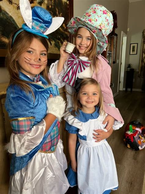 Pretty Mad Hatter Girls Costume