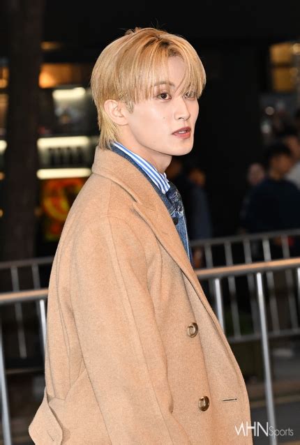 연예거중기 오늘자 Nct 마크 폴로 랄프로렌 포토월 행사 기사사진 Daum 카페