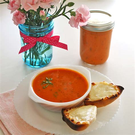 Tomato Basil Soup And Can It Forward Day Recipes Food And Cooking
