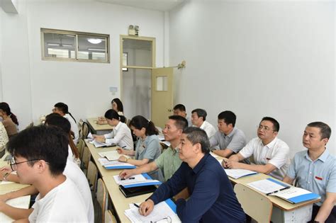 聚焦教学一线 助推质量提升——“开学第一课”校领导深入课堂开展集体听课 苏州科技大学新闻网