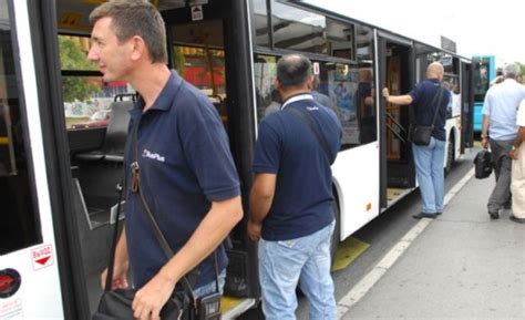 Bus Plus Kontrolori Postaju Komunalni Policajci Lobi Info Rs